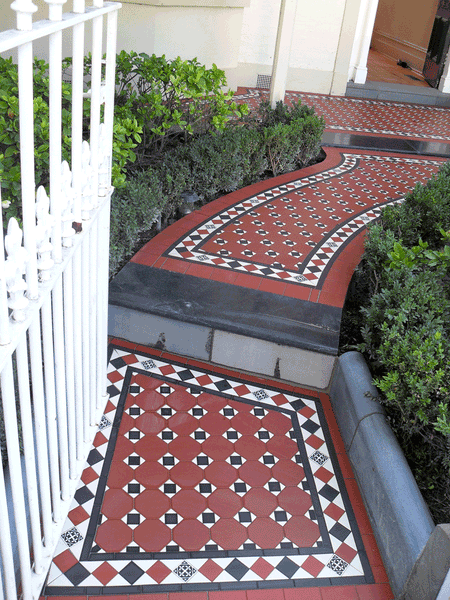 Bluestone Garden Edge – Olde English Tiles™